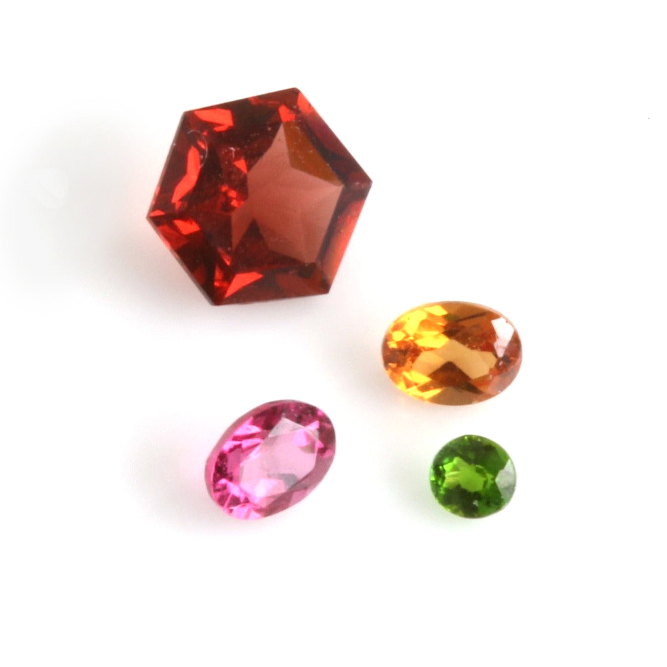 ガーネット – NUDGE jewelry